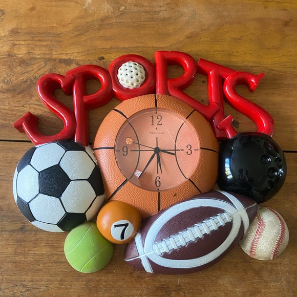 Wall Decor | Vintage Plastic Sports Themed Wall Clock | Poshmark